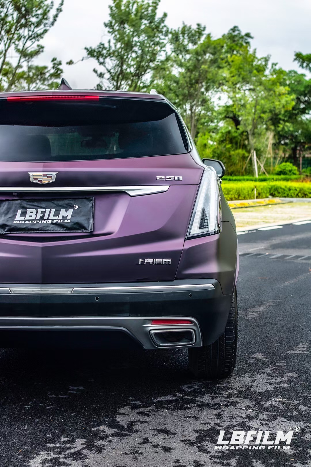 凯迪拉克XT5-LB改色膜消光黑幻紫，神秘的高级感_搜狐汽车_搜狐网