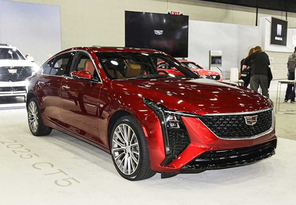 入手还是等改款？全新凯迪拉克CT5海外官宣，2.0T+四驱，PK奥迪A4_搜狐汽车_搜狐网