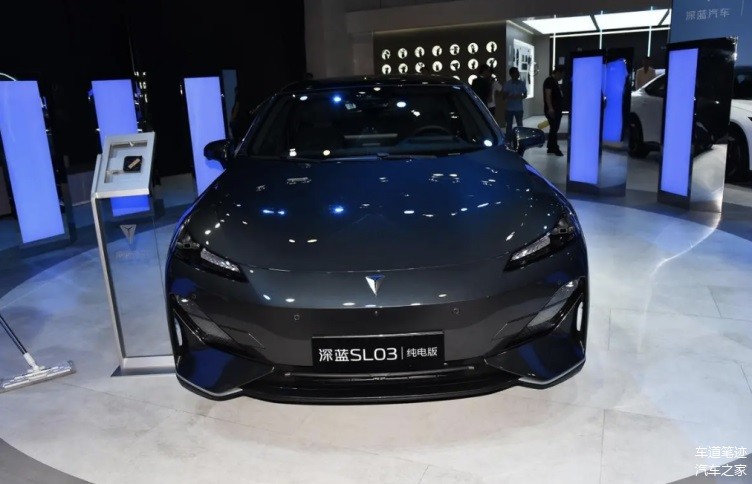 特斯拉Model 3地位不稳，因为出现终结者——深蓝SL03跑出电动新驾趣_搜狐汽车_搜狐网
