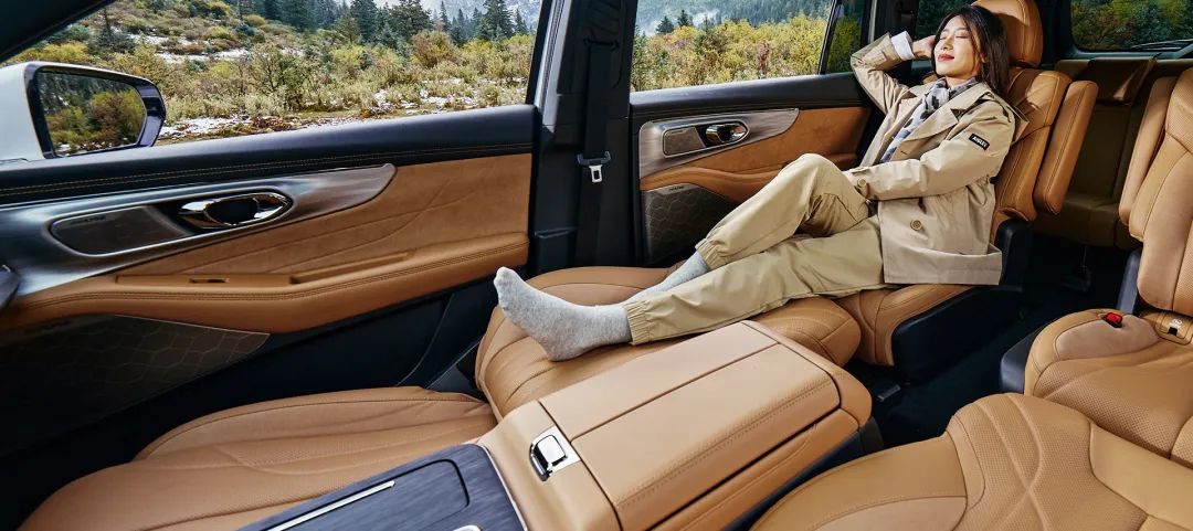 22.98万起+综合续航1215km！传祺ES9主打0焦虑_搜狐汽车_搜狐网