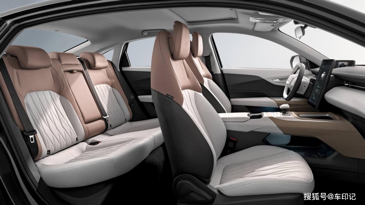 8.99万起 紧凑级家轿卷王 长安启源A05强势登陆东北_搜狐汽车_搜狐网