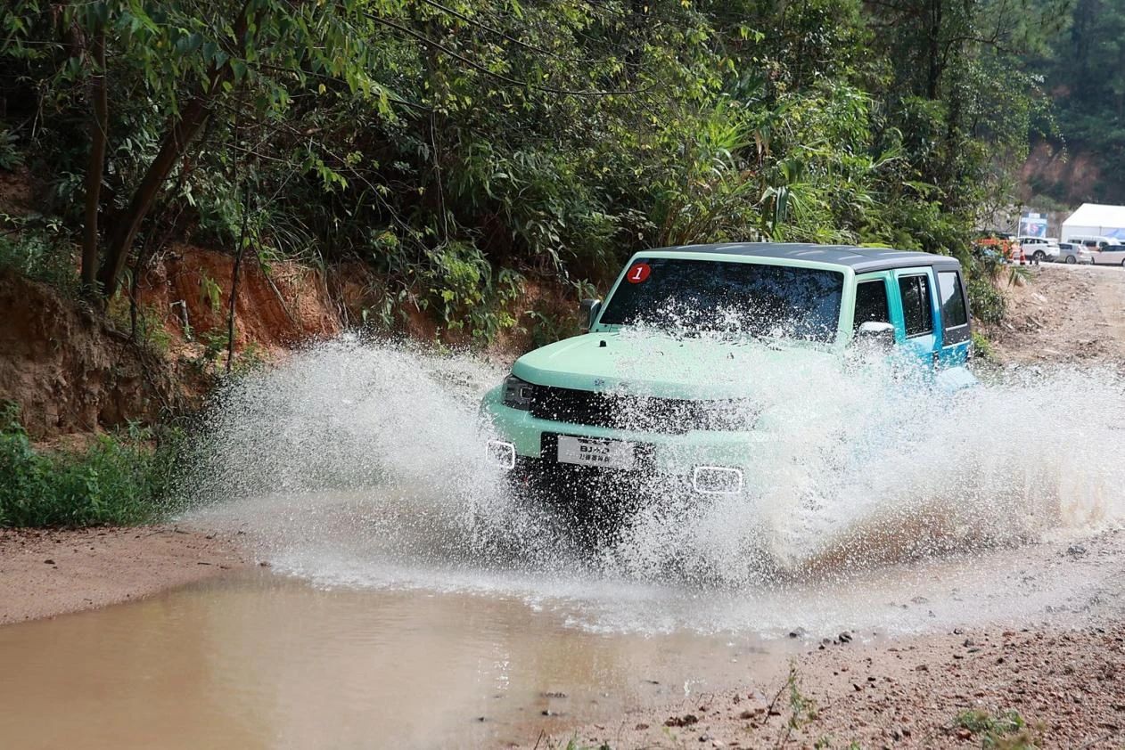 试驾北汽BJ60 38°向上人生，从越野人生到悦享生活_搜狐汽车_搜狐网