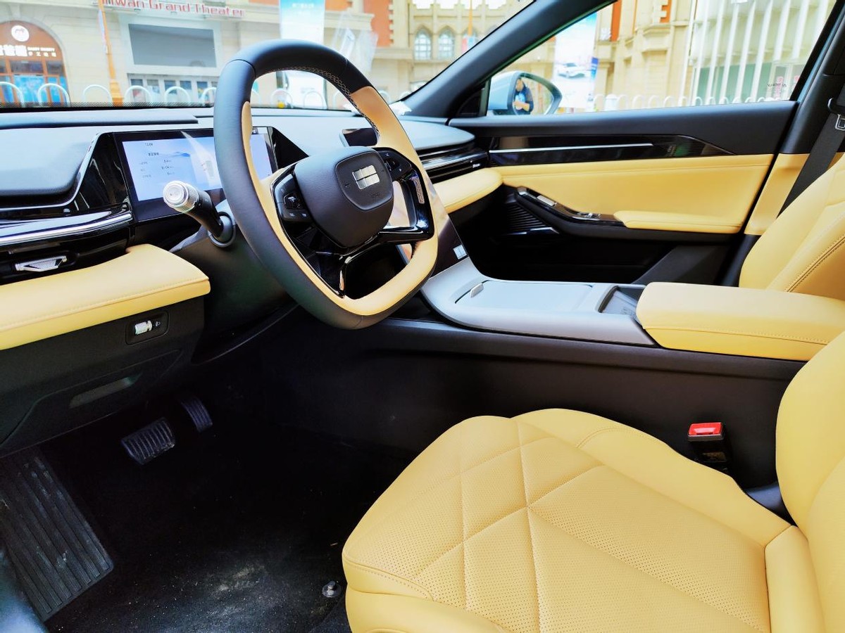 电车就是香！试驾银河L6，被超级电混疯狂圈粉_搜狐汽车_搜狐网