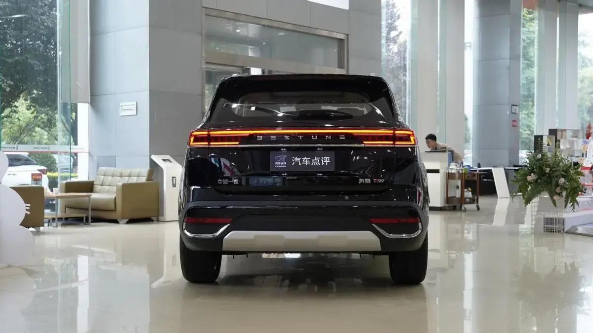 2.0T+8AT+大空间SUV，奔腾T99选购指南_搜狐汽车_搜狐网