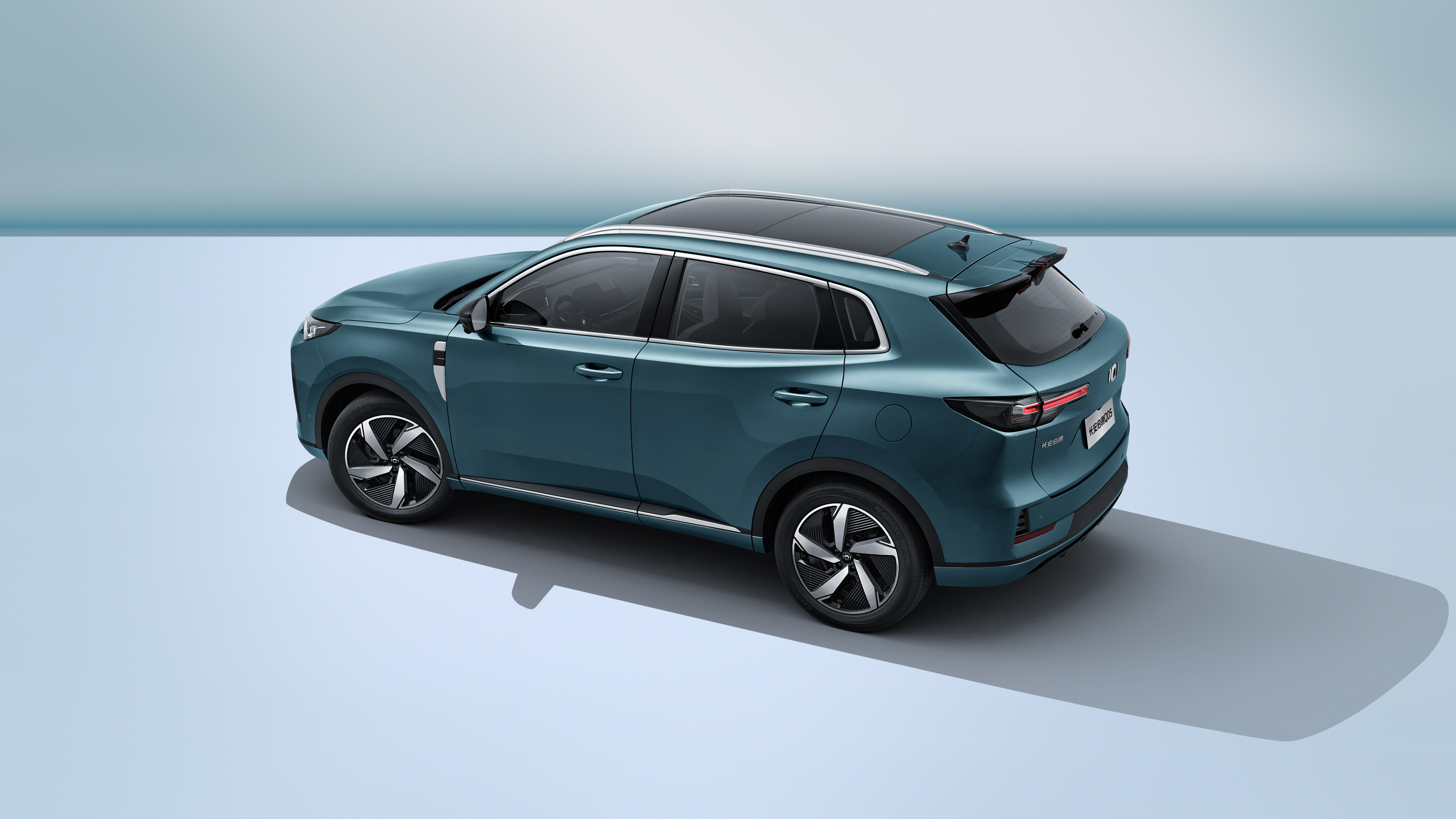 长安启源Q05即将上市，预售价12.99万起，匮电油耗5.3L/100km_搜狐汽车_搜狐网