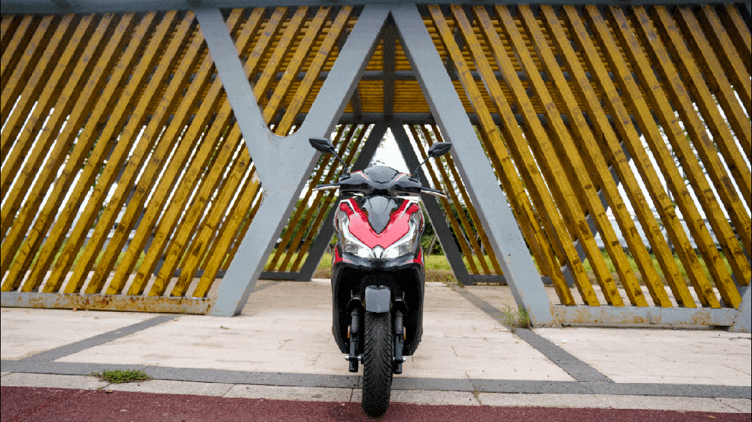 女白领身高162，骑上VRS150给生活带来更多乐趣_搜狐汽车_搜狐网