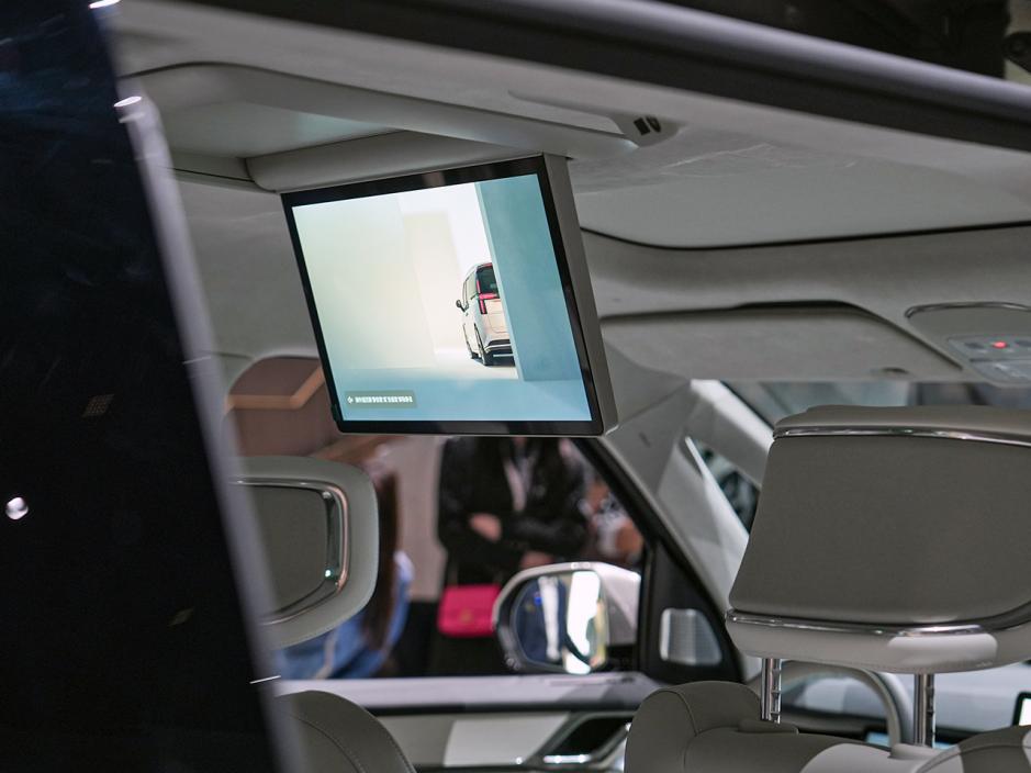 售价81.8万元，沃尔沃首款纯电豪华MPV EM90正式上市_搜狐汽车_搜狐网