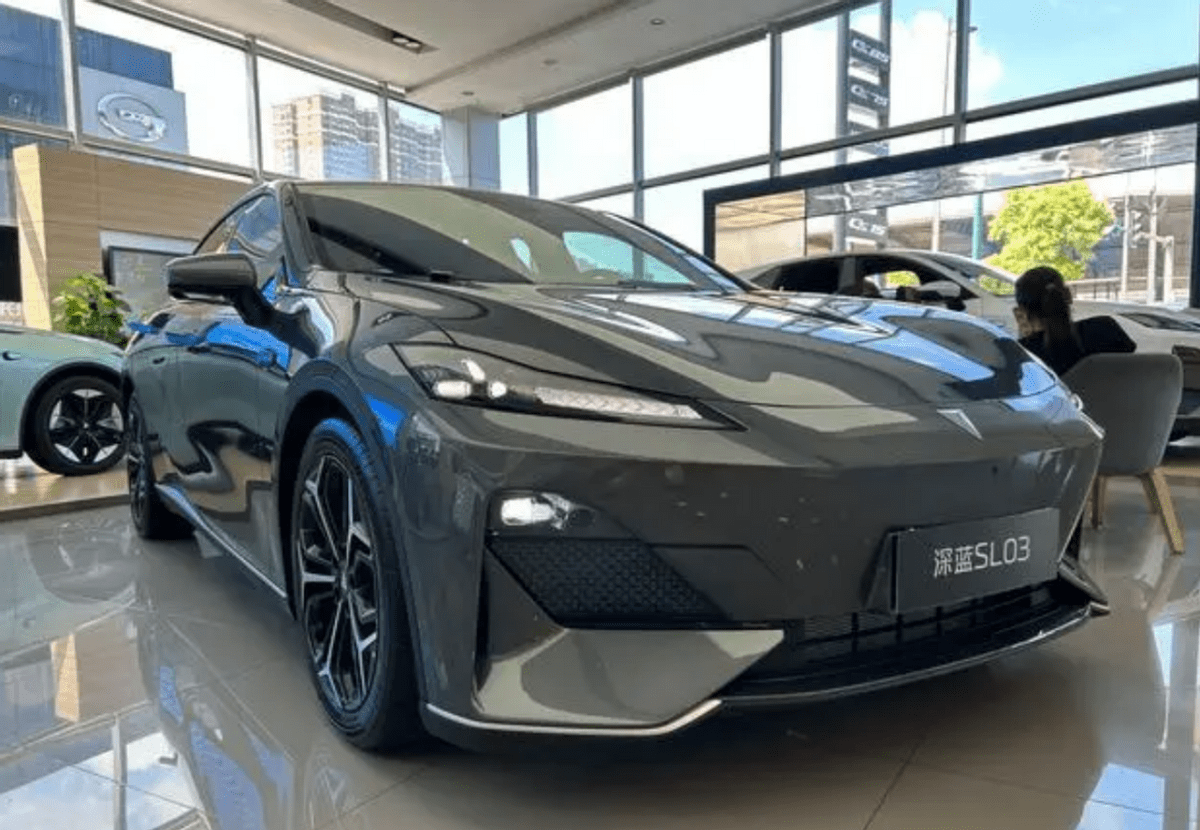 十一黄金周来袭，零跑C01超级增程VS深蓝SL03谁能超期待_搜狐汽车_搜狐网