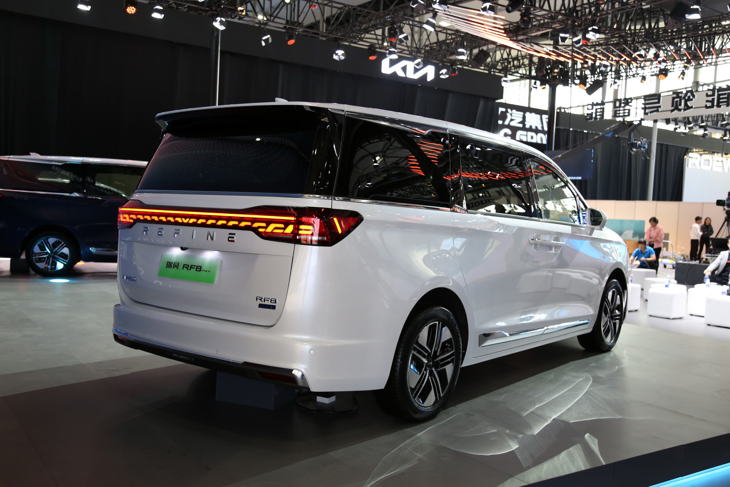 2023广州车展：江淮瑞风RF8预售16.99万元起_搜狐汽车_搜狐网