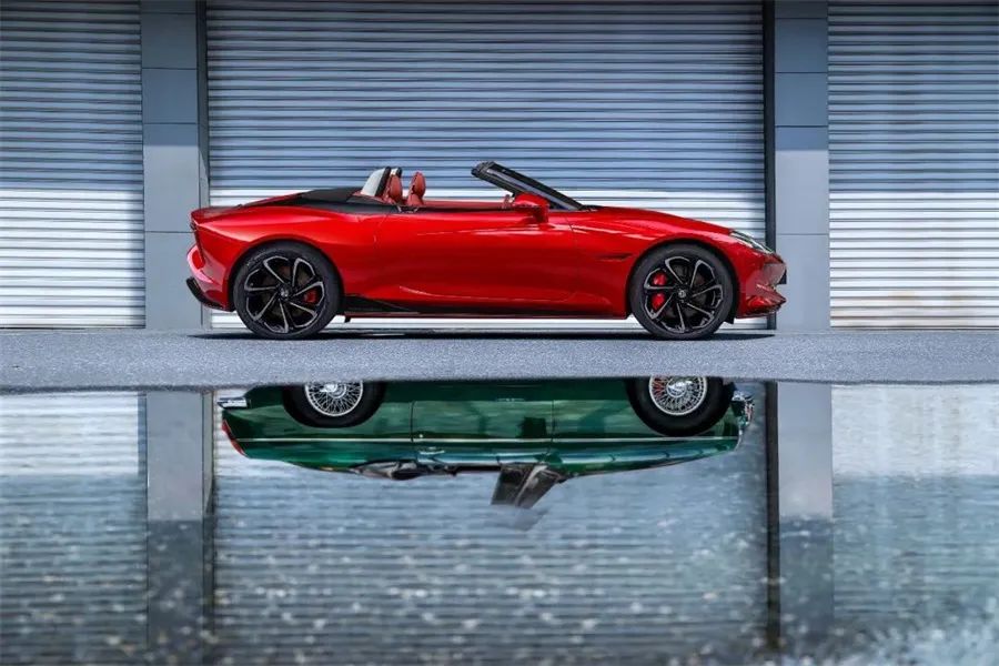 不放弃燃油车市场 Cyberster价格是MG对新能源的最大诚意_搜狐汽车_搜狐网