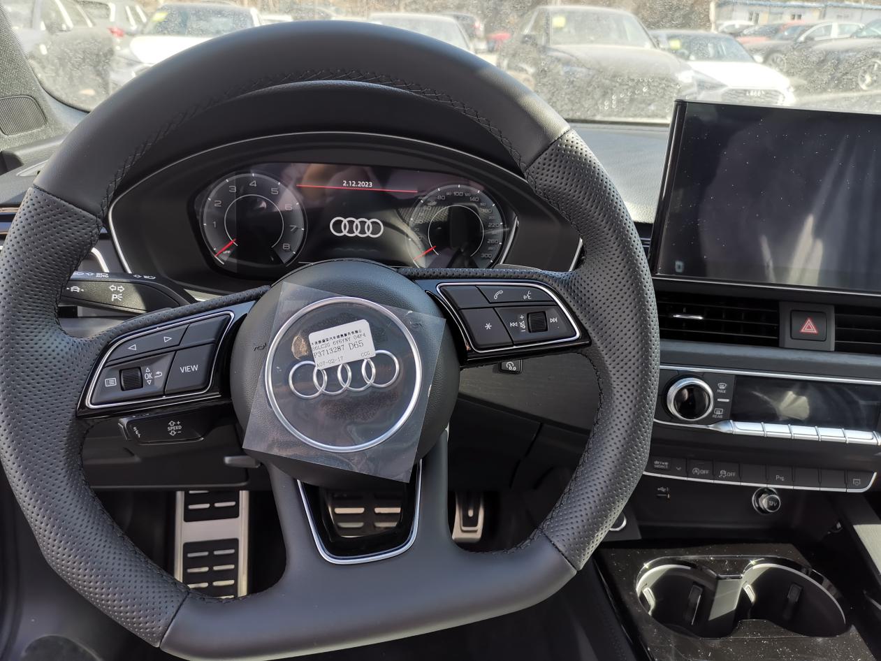 旅途中的知音伙伴，奥迪 A4L B&O星夜版2024款再创新_搜狐汽车_搜狐网