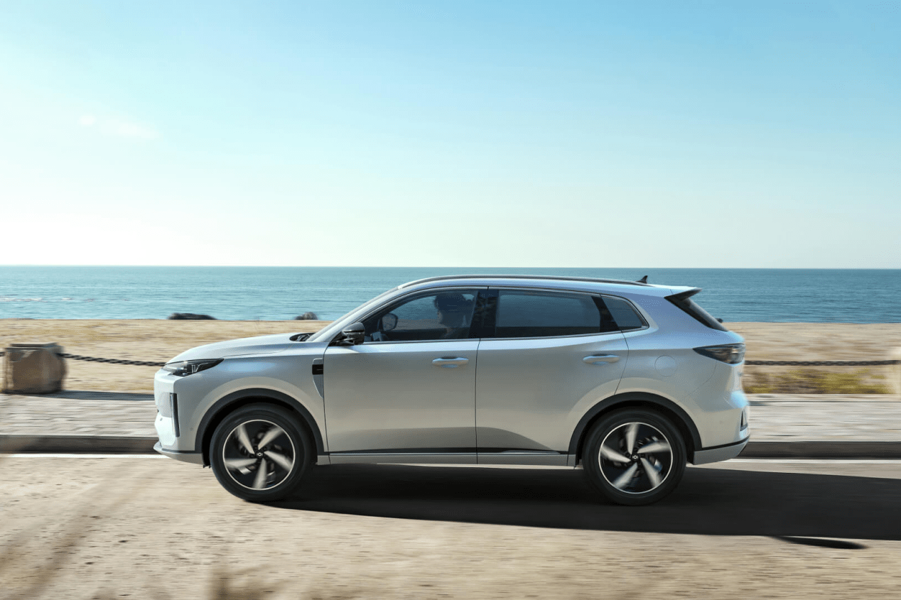 Q05上市、A07上新，长安启源的新能源之路恰到好处_搜狐汽车_搜狐网