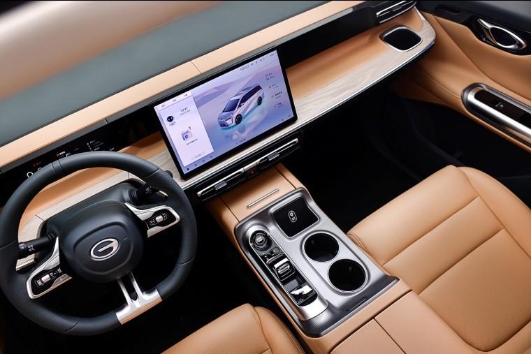 “中国新能源MPV专家” 最新力作，传祺新能源E8底气何在？_搜狐汽车_搜狐网