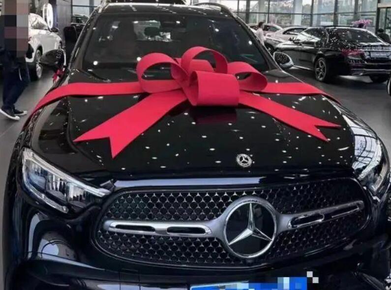 44万余元买奔驰GLC，还没驶出4S店，就因故障要换电瓶_搜狐汽车_搜狐网