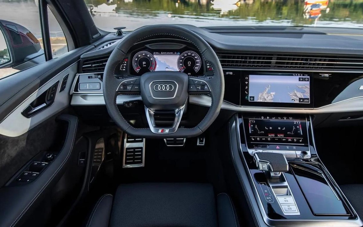 奥迪Q7降价近14万，终端已跌破50万大关，还买国产宝马X5？_搜狐汽车_搜狐网