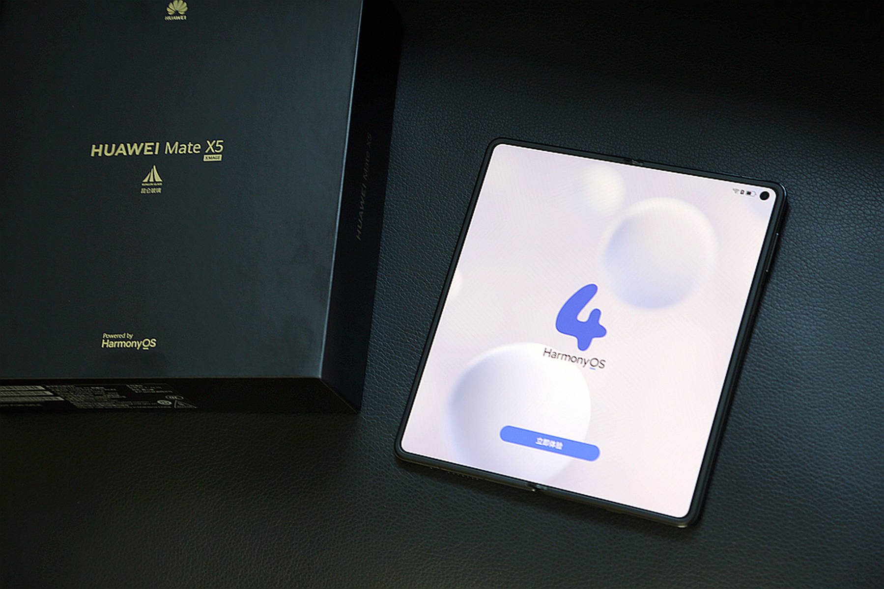 再次王炸！#华为MateX5# 依旧是麒麟9000S