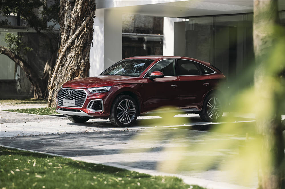 自由和优雅并非不可兼得，奥迪Q5L Sportback“型格体验”之旅！_搜狐汽车_搜狐网