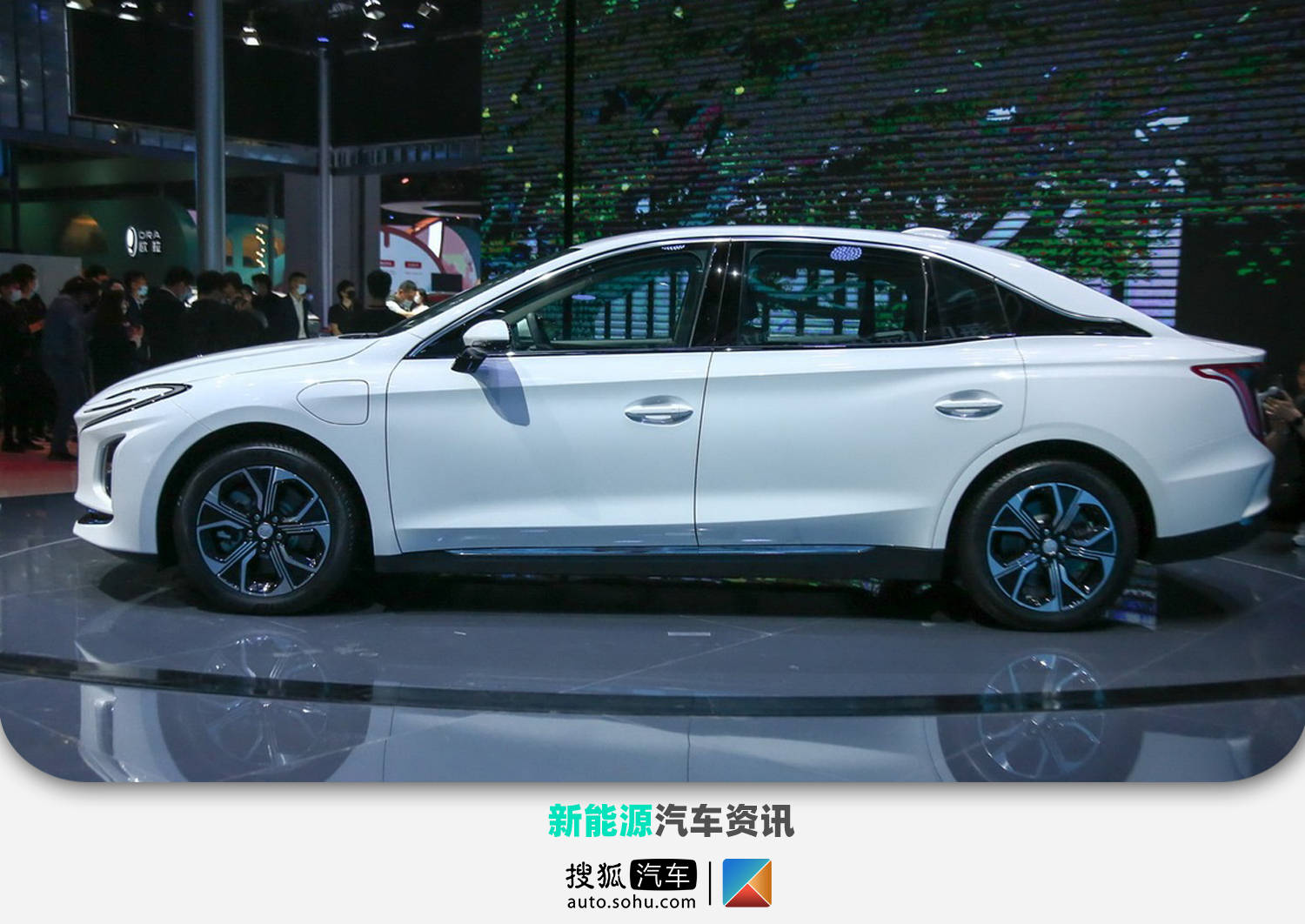 售价为23.98万元 红旗E-QM5公布价格_搜狐汽车_搜狐网