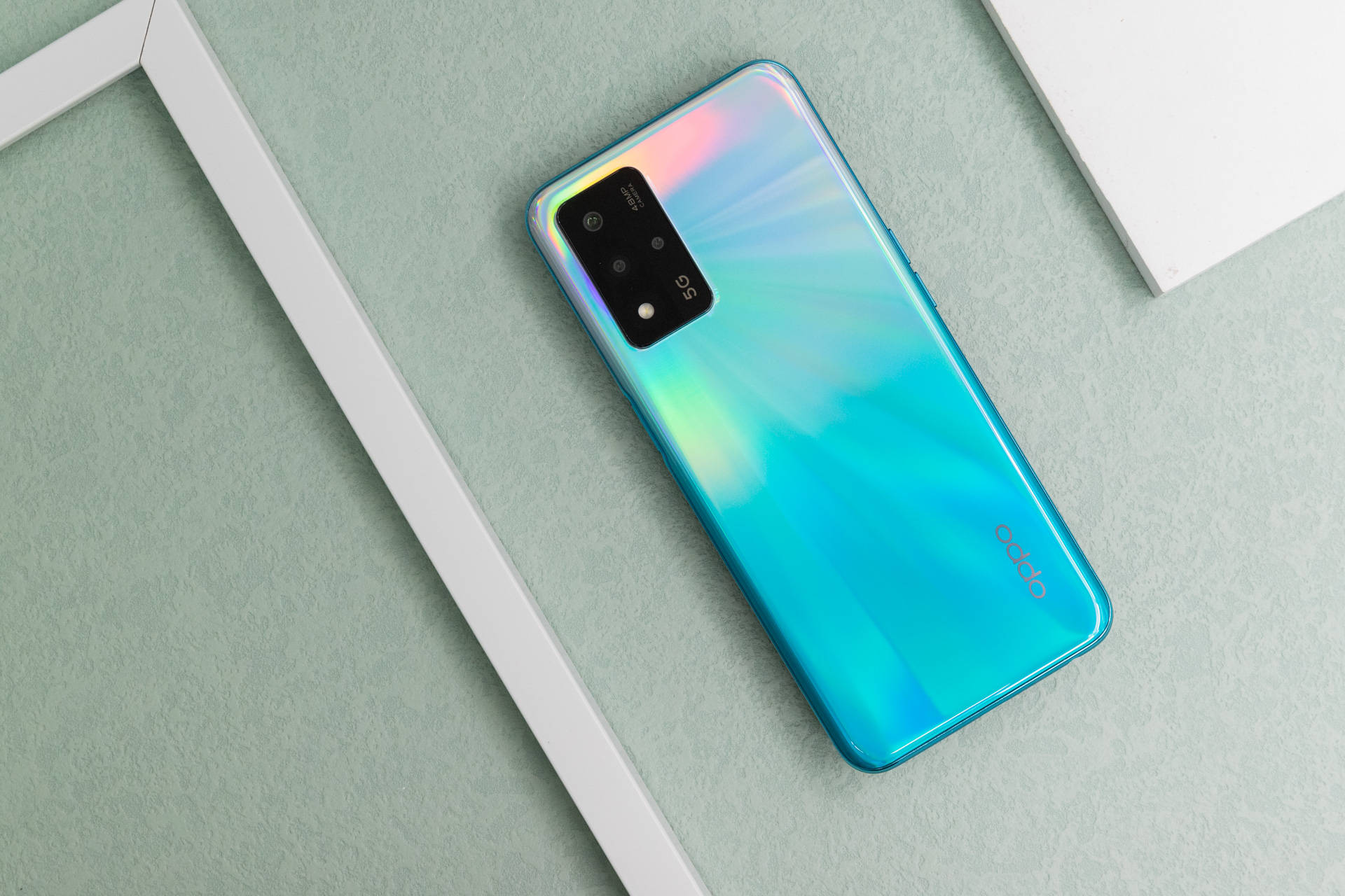 OPPO A93s图赏：高颜值轻薄机身+长续航加持-搜狐大视野-搜狐新闻