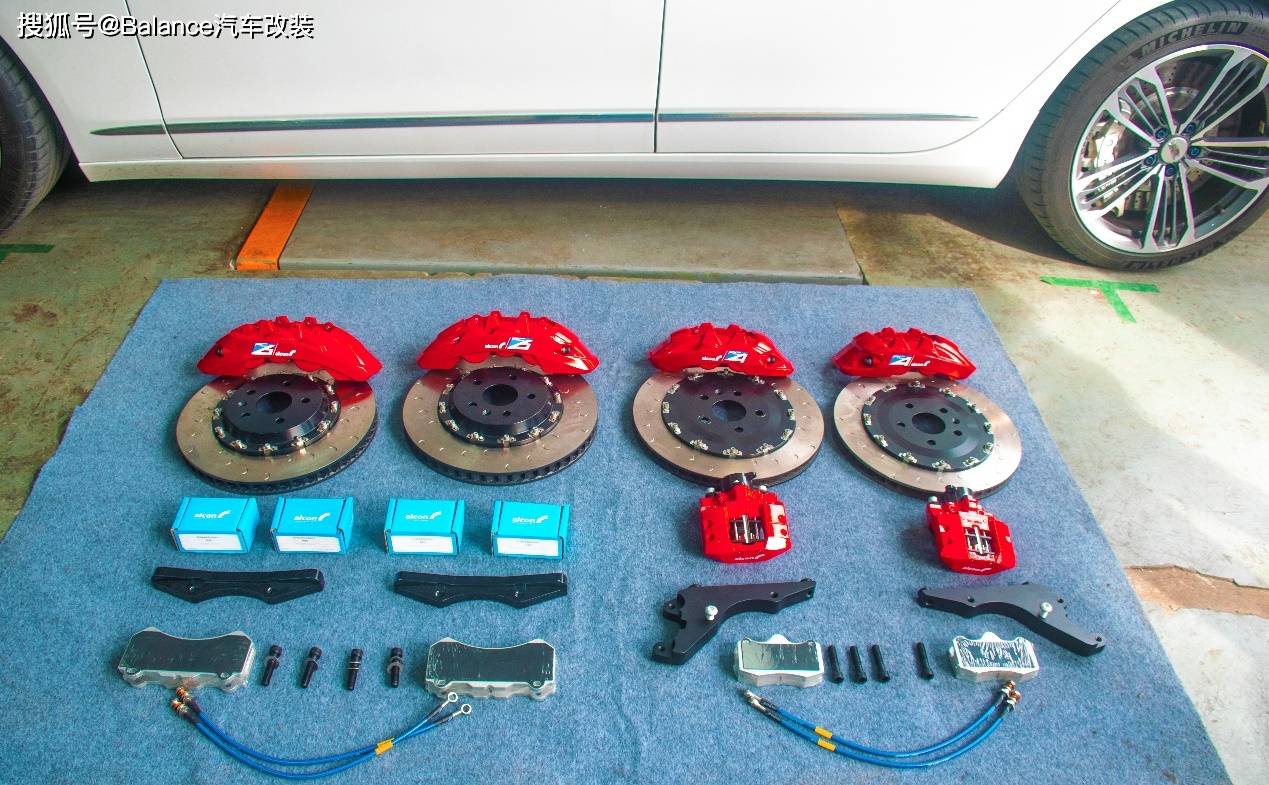 实拍：凯迪拉克CT6高配改alcon RC6＋RC4，全国首台装车案例来了_搜狐汽车_搜狐网