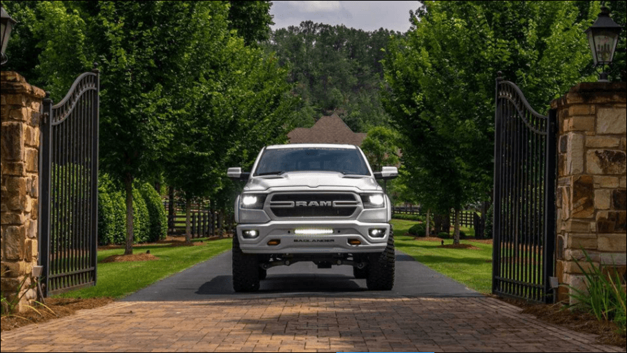 Ram Badlander旨在征服坚固奢华的任何地形 输出功率高达395马力_搜狐汽车_搜狐网