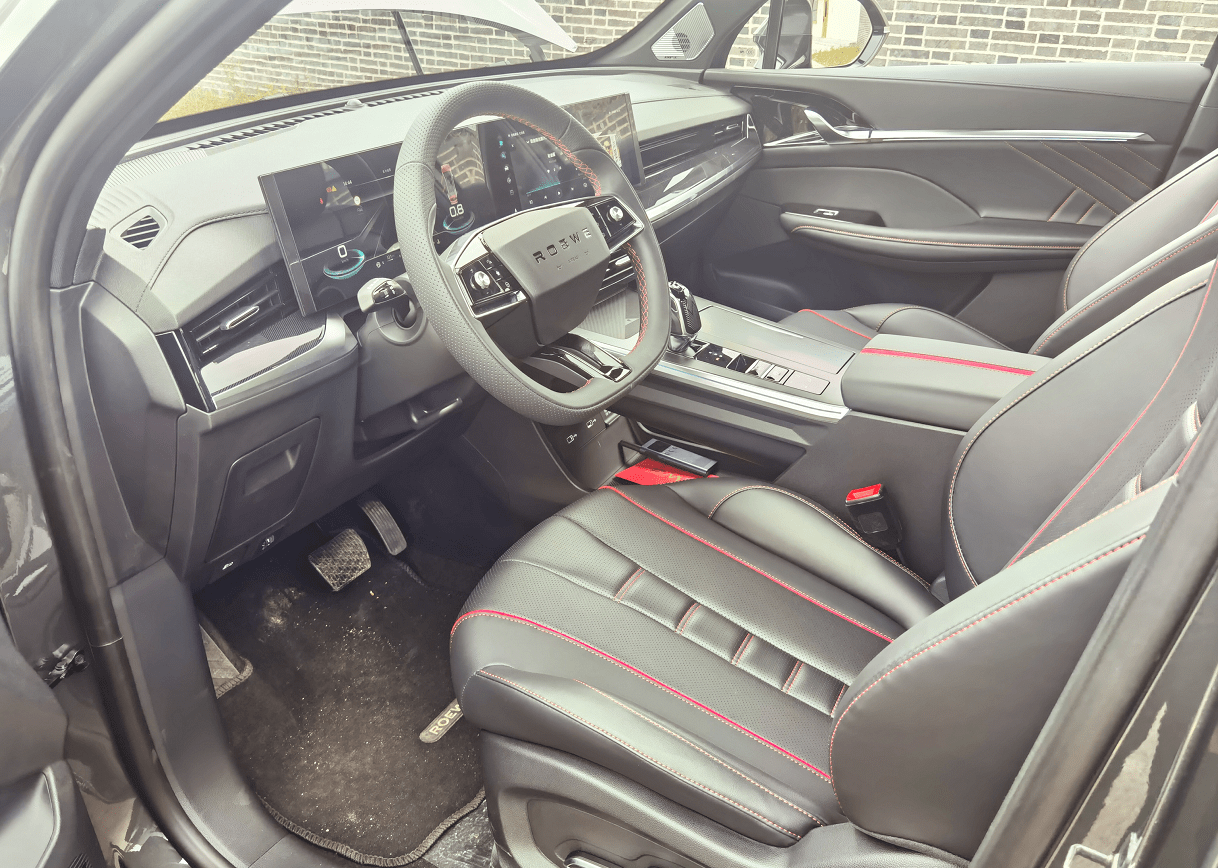 试驾丨8AT丝滑顺畅 全新荣威RX5 MAX这款超大杯有颜有料_搜狐汽车_搜狐网