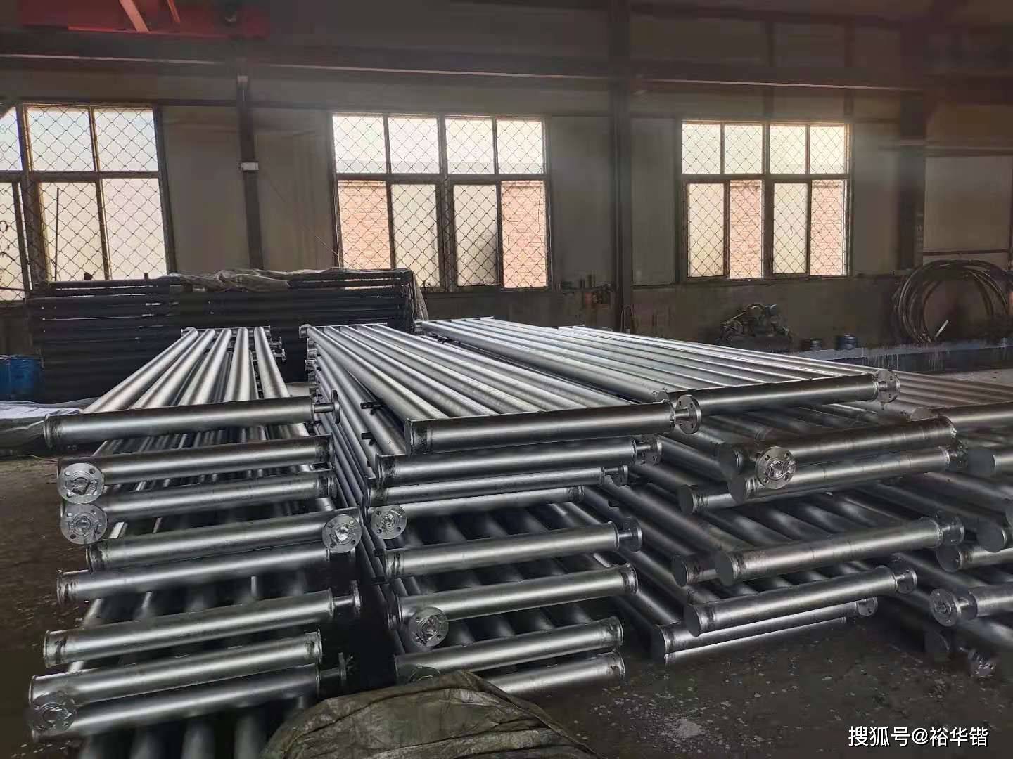 蒸汽光排管式暖气片-搜狐大视野-搜狐新闻