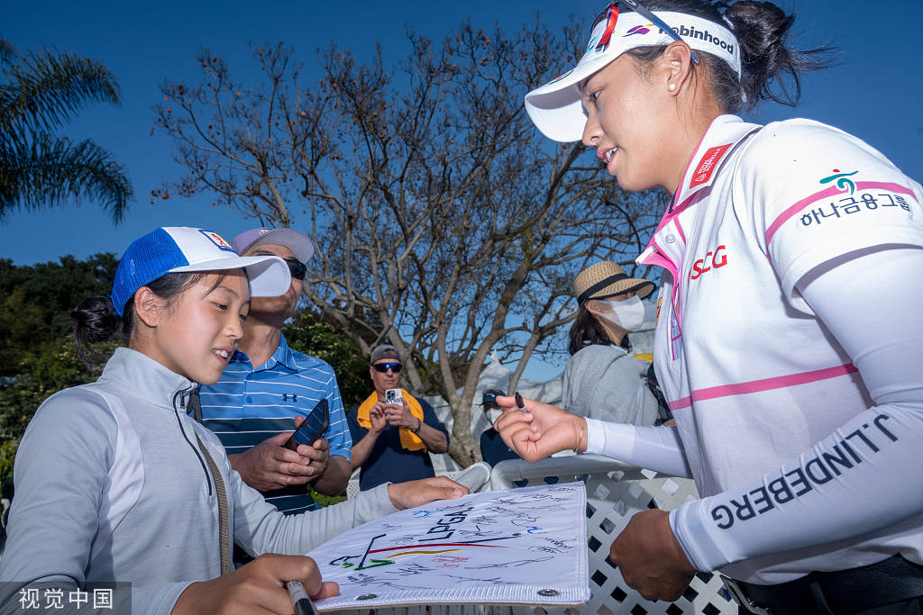 组图：JTBC精英赛阿塔雅实现LPGA首胜 林希妤T16-搜狐大视野-搜狐新闻