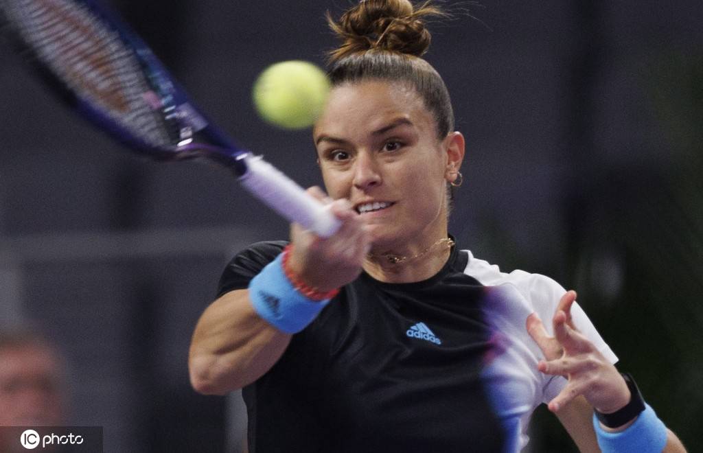 2022WTA年终总决赛女单半决赛：卡罗琳-加西亚获胜-搜狐大视野-搜狐新闻