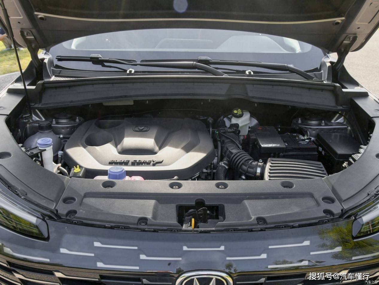 北汽魔方PK长安CS55PLUS，到底谁更值得入手？_搜狐汽车_搜狐网