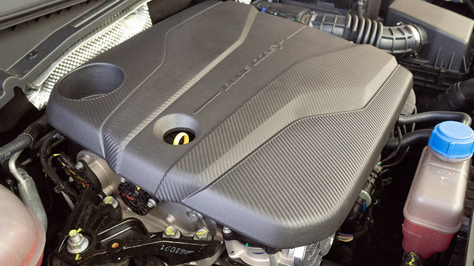 到店实测：15万级燃油SUV，用上8155的长安UNI-T最智能？_搜狐汽车_搜狐网