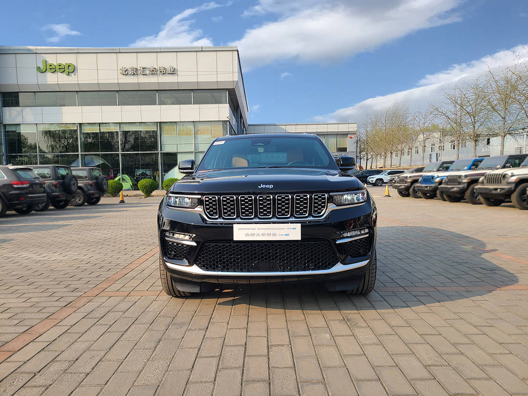 2023款全新大切诺基4xe到店 ，北京Jeep4s店实拍详解_搜狐汽车_搜狐网