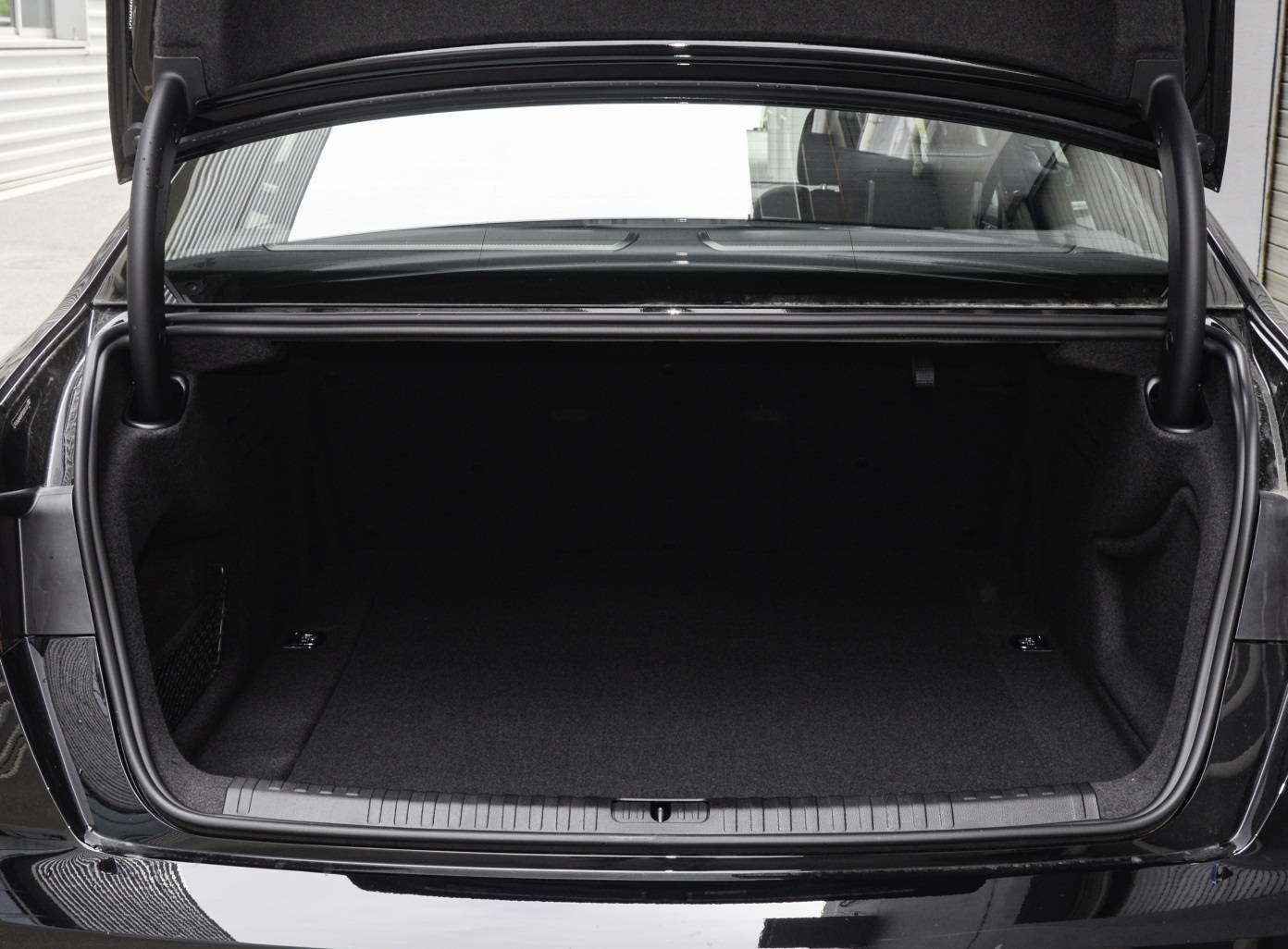 23款奥迪A6L 45尊享动感型值不值50万？具体分析后，你就明白了_搜狐汽车_搜狐网