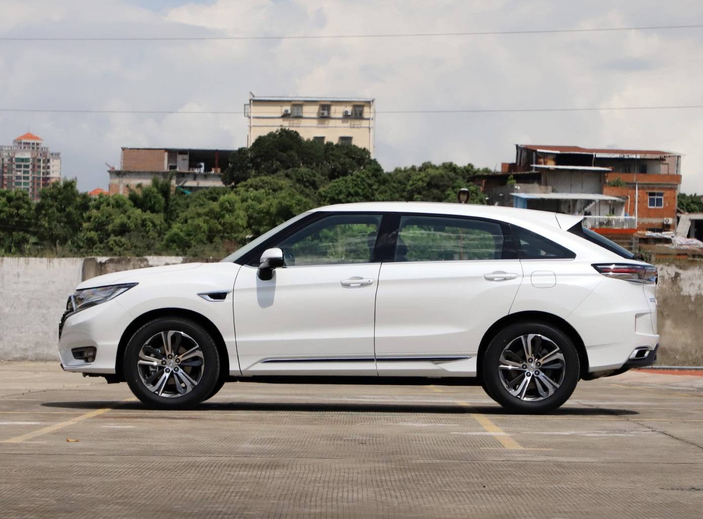 花27万买一台20款本田URV是不是傻？这车性价比如何？_搜狐汽车_搜狐网