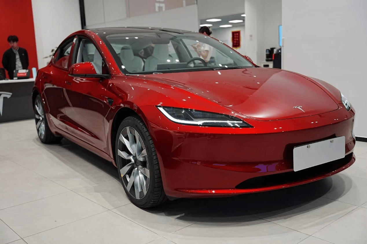 焕新亮相点亮双节 特斯拉Model 3焕新版亮相南京_搜狐汽车_搜狐网