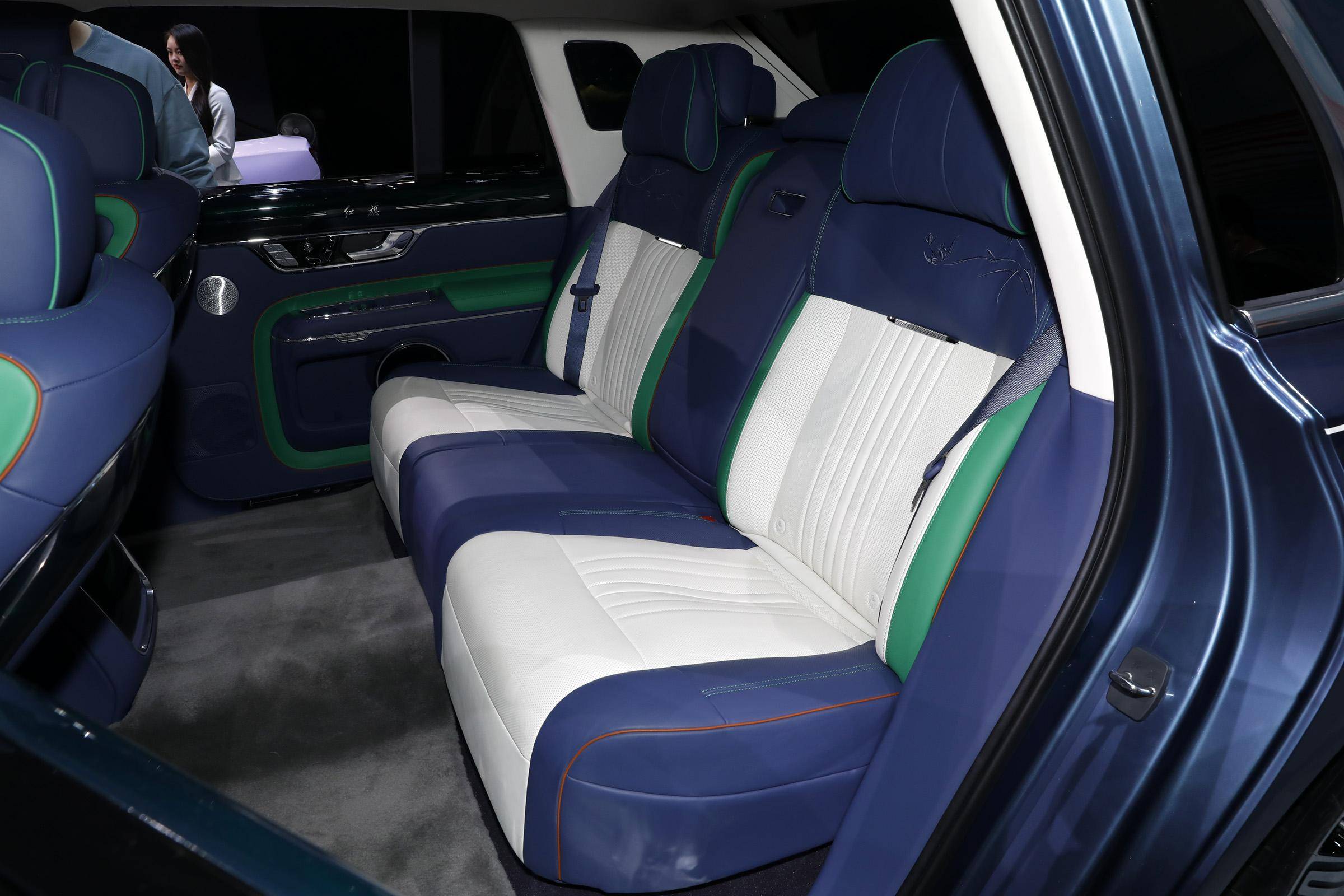 有钱也未必能买！全新红旗L5申报图曝光，车长近6米/搭载4.0T V8_搜狐汽车_搜狐网