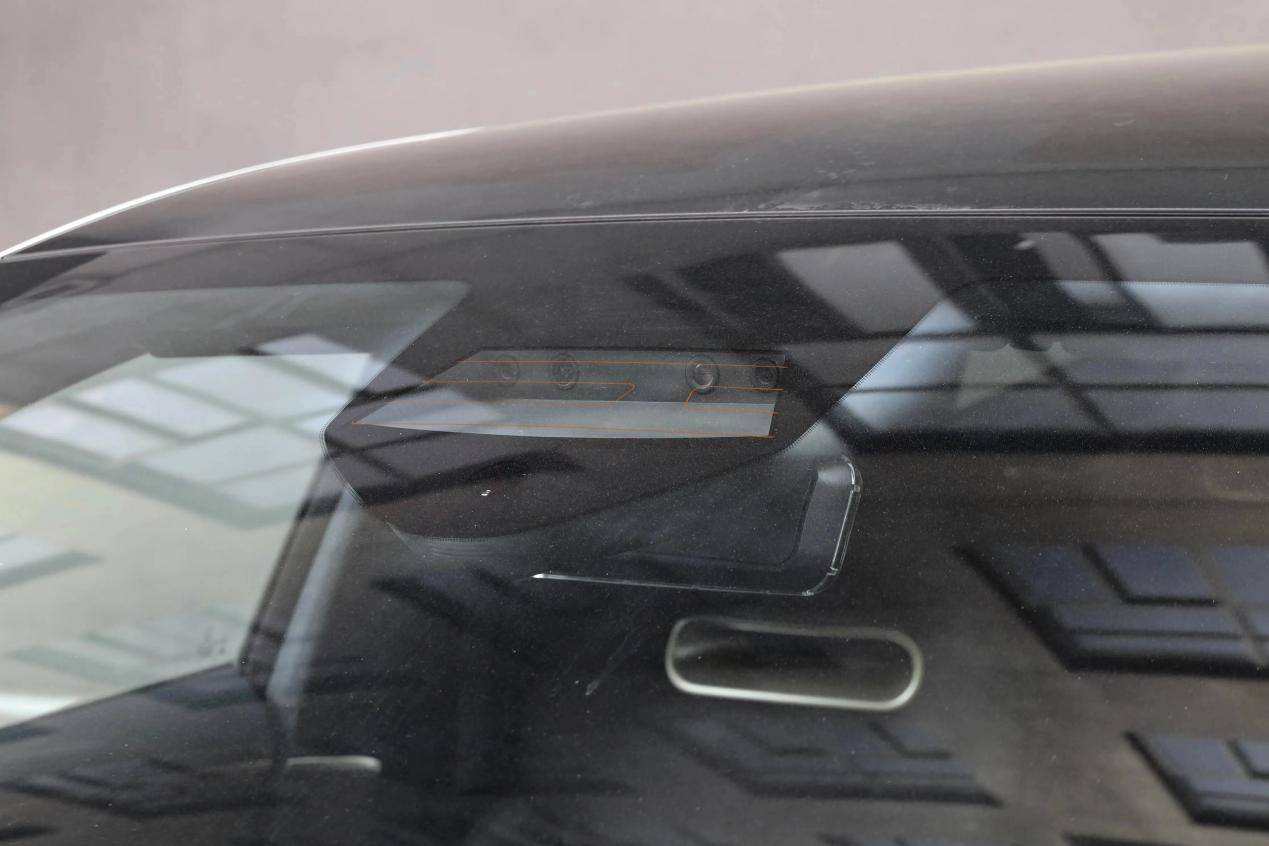 阿维塔11鸿蒙版PK蔚来ES6，谁能大获全胜？_搜狐汽车_搜狐网