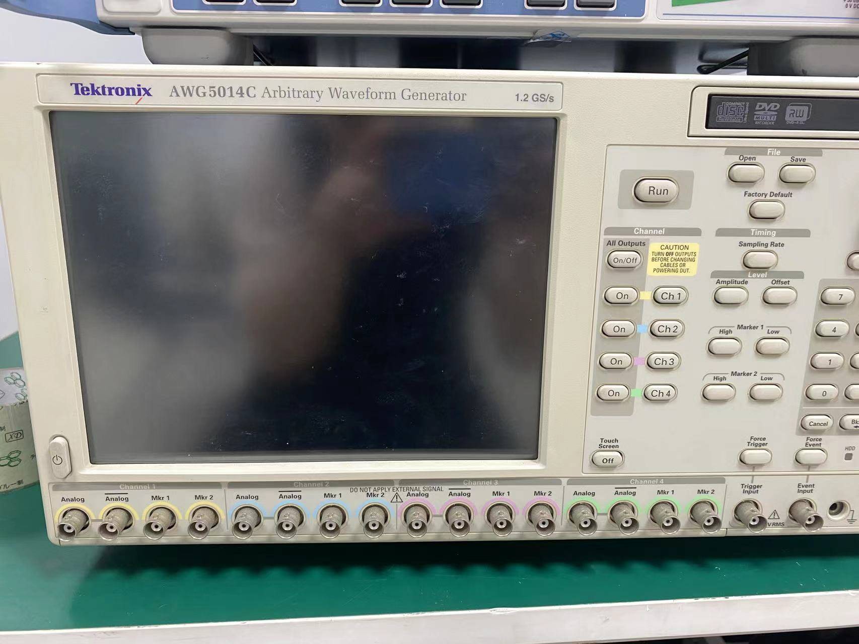 泰克AWG5014C任意波形发生器，1.2 GS/s_手机搜狐网