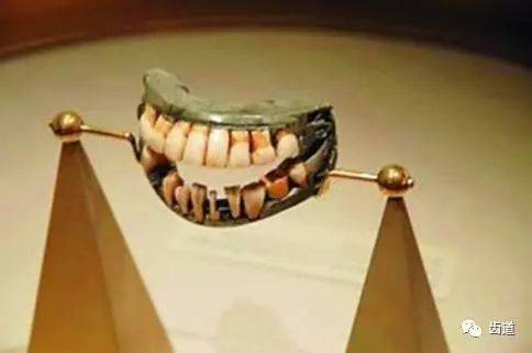 牙科发展历史的58个伟大时刻_Charles