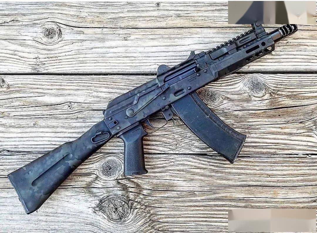 【大热武器】使用SLR公司配件拼装的AK美图欣赏