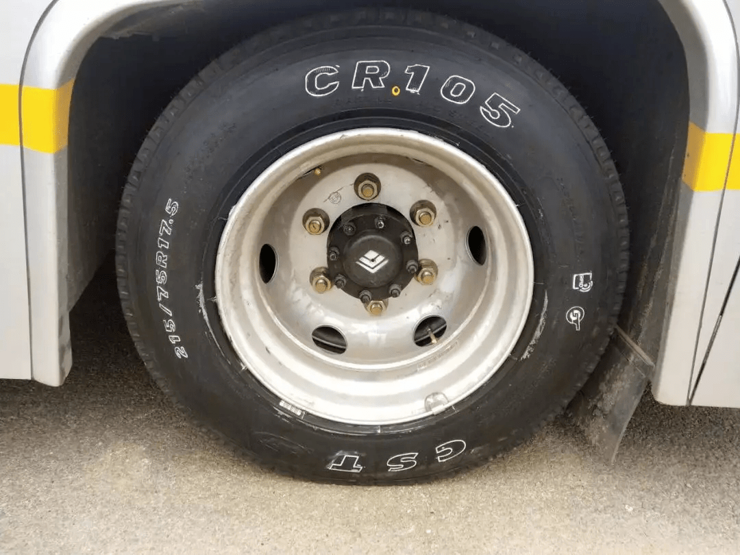 正新携智能轮胎CR105出席峰会，让城市客运更安全可靠-搜狐大视野-搜狐新闻