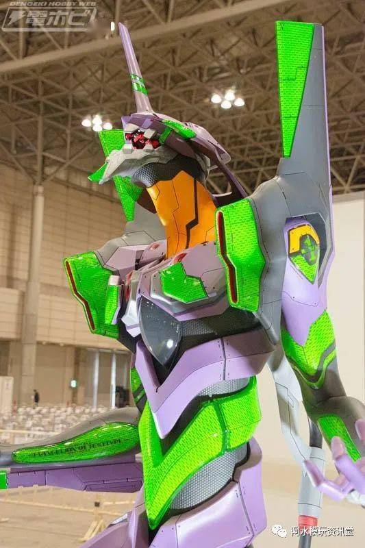 【FuRyu F：NEX EVA初号机 真人大 发光立像 & 绫波丽 真人大立像 样品展出】-搜狐大视野-搜狐新闻