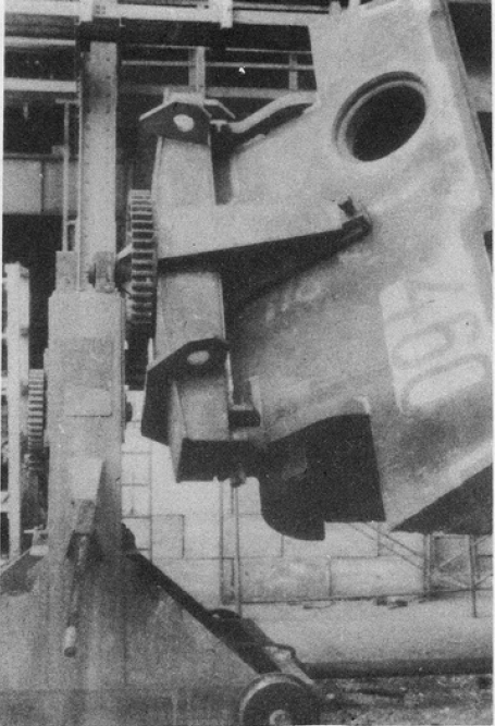 德式锔大缸：二战中后期德国坦克装甲的加工与焊接工艺探究_进行