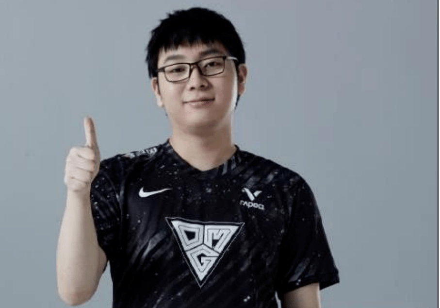 Able回归LPL首秀惨遭狂喷！赛后微博沦陷：进不了LPL是有原因的_比赛