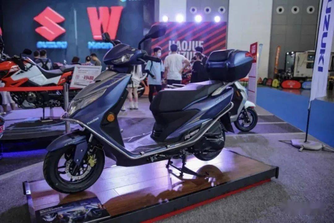 豪爵新款踏板，UCR125发布！_搜狐汽车_搜狐网