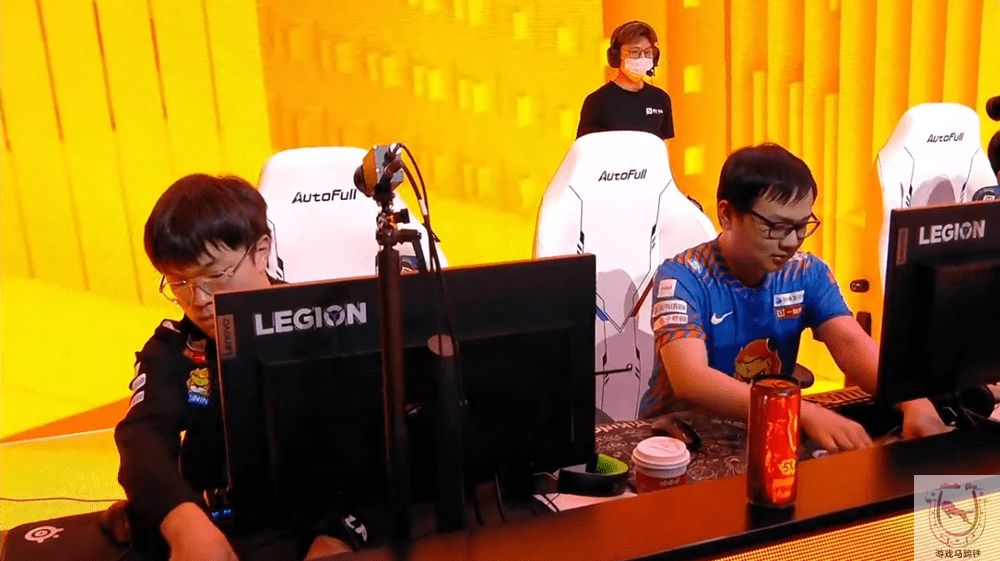 LPL最丑陋的一场比赛！Sofm卖2次装备RNG毫无冠军气质_Bin