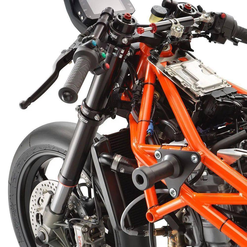 128hp、140kg、全球限量100台，KTM RC8C发布_搜狐汽车_搜狐网