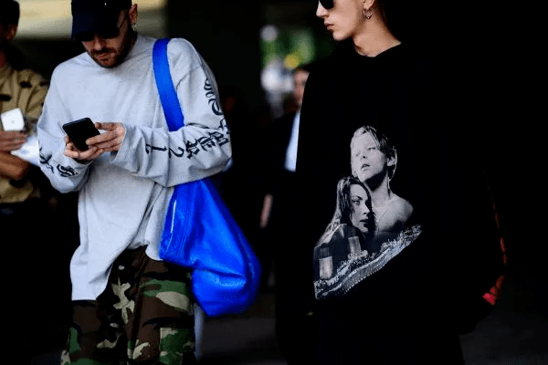 BFRND：从高定秀场模特，到独立音乐人的完美转变。_Demna