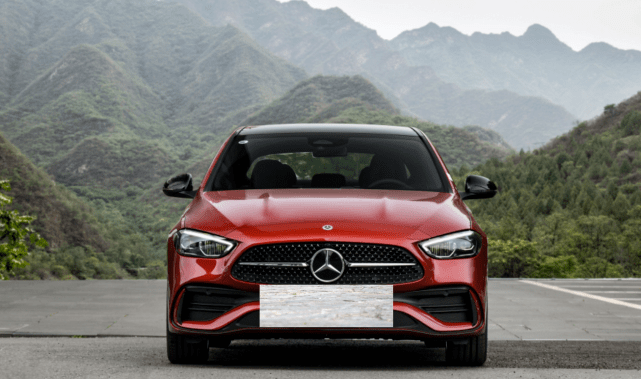 奔驰C级全系1.5T，30多万拿下，一看内饰，奥迪A4L自叹不如_搜狐汽车_搜狐网