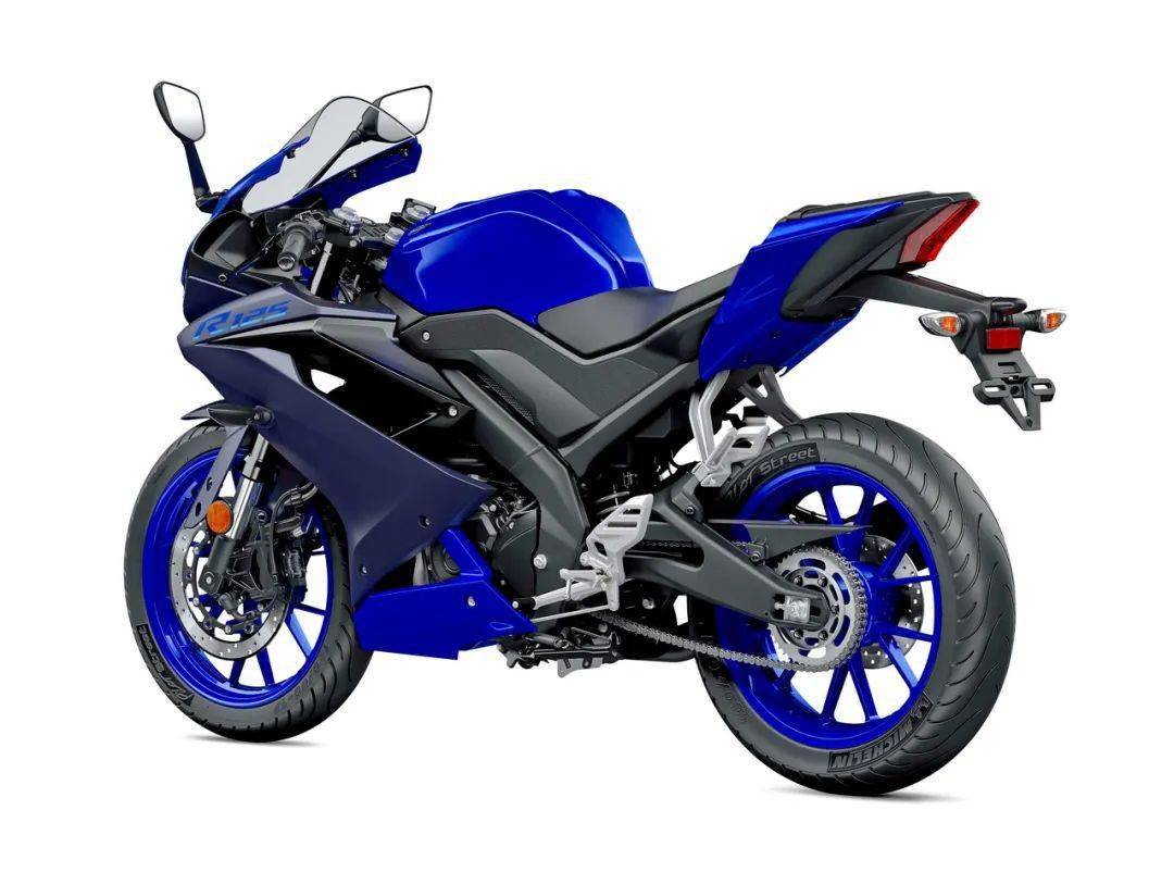 Yamaha 新 YZF-R125 欧洲版、YZF-R15/R15M 印度版_搜狐汽车_搜狐网